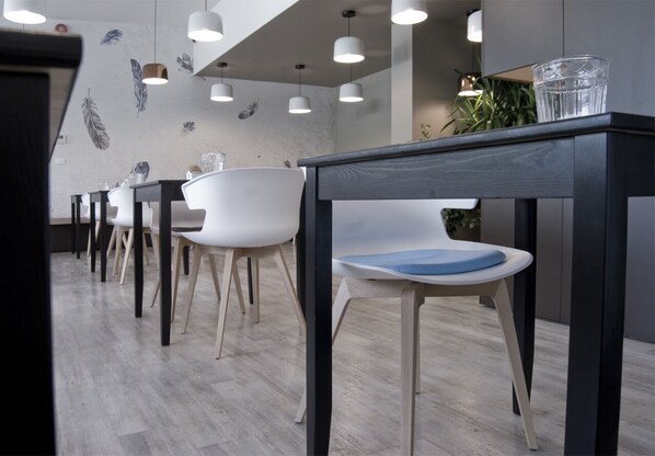 Pequeno-almoço tipo buffet diário incluído 