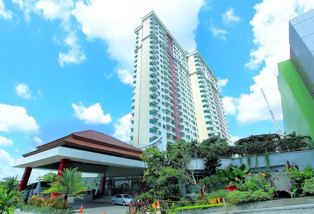 Solo Paragon Hotel & Residences - Surakarta