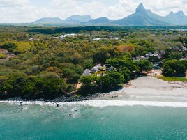 Vista para praia/oceano