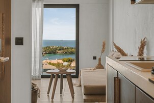 Superior Open Plan Apartment- Sea View | Roupa de alta qualidade, cofre no quarto, quartos insonorizados 