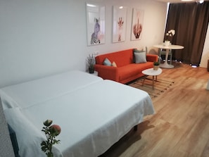 Estúdio | Sala de estar | Televisor 