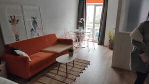 Estúdio | Sala de estar | Televisor 