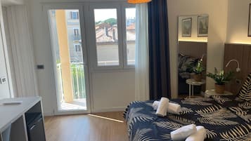 Quarto Duplo Superior | Cofre no quarto, quartos insonorizados, ferro/tábua de engomar