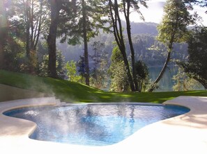 Piscina exterior sazonal 