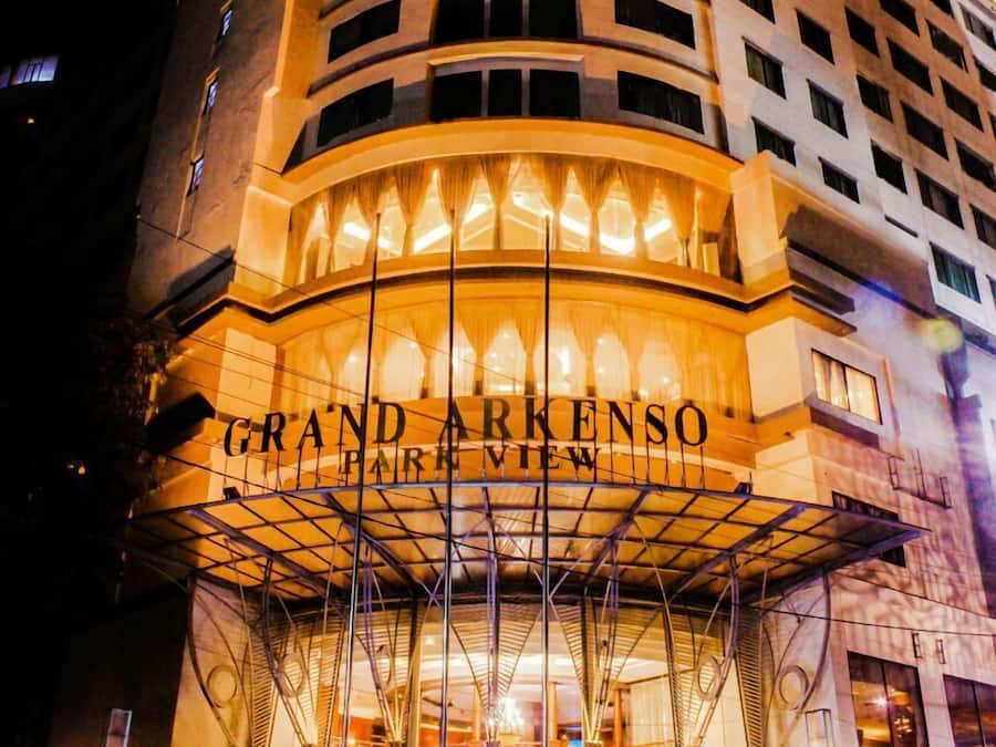 Fachada da propriedade