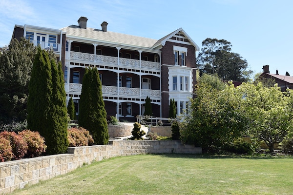 奥丁顿酒店 - 朗瑟士敦