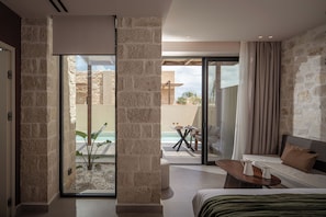 Suíte superluxo, piscina particular | Roupas de cama premium, cofres nos quartos, individualmente decorados