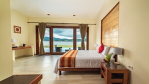 Suite, vista para o lago | Roupa de alta qualidade 