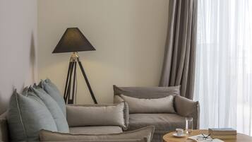 Penthouse Panorâmica, 1 quarto, terraço | Roupa de alta qualidade, edredões de penas, minibar grátis