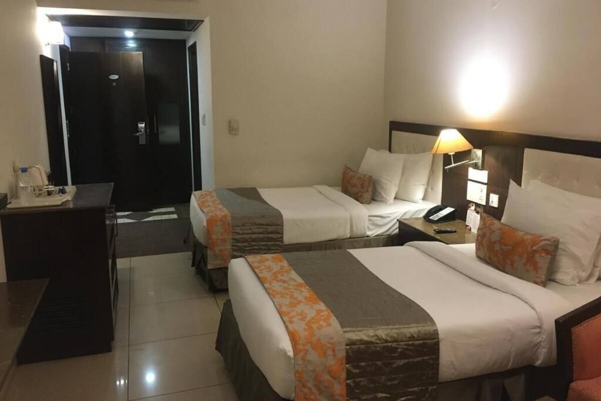 Lençóis de algodão egípcio, roupa de alta qualidade, cofre no quarto