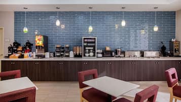 Café da manhã continental grátis todos os dias