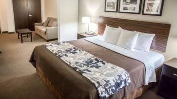 Roupa hipoalergénica, secretária, ferro/tábua de engomar