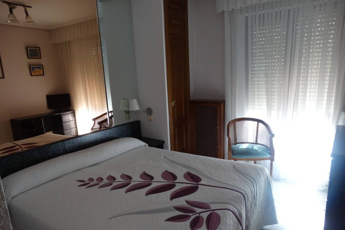 Quarto Duplo | Roupa de alta qualidade, Wi-fi grátis 