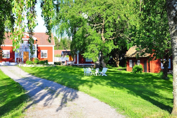 Hem Till Gården - Västerås