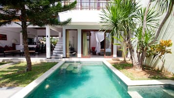 Piscina externa