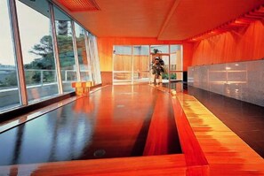 Piscina interior 