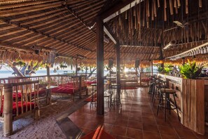 Bar (no alojamento)