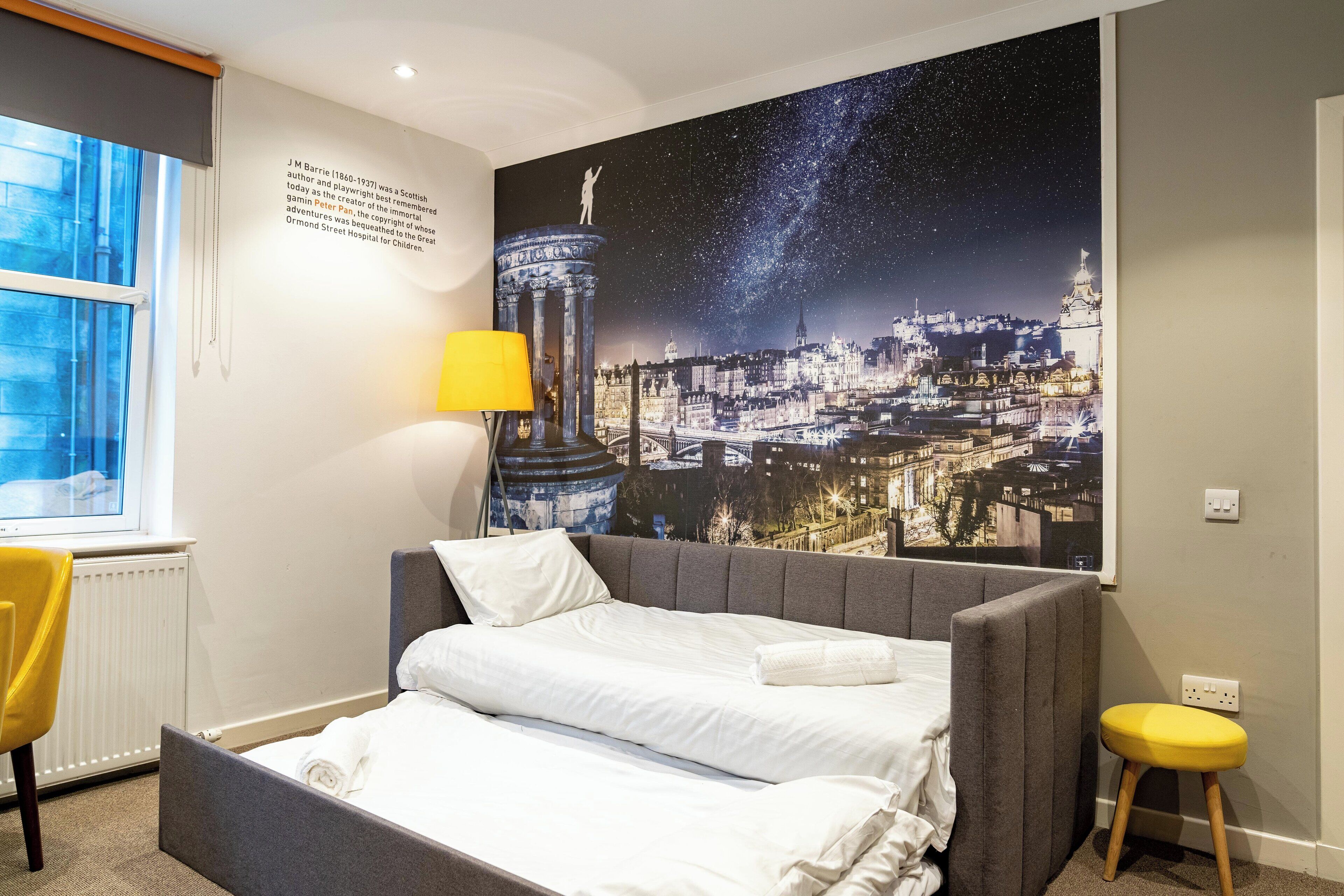1 quarto, cofres nos quartos, quartos à prova de som