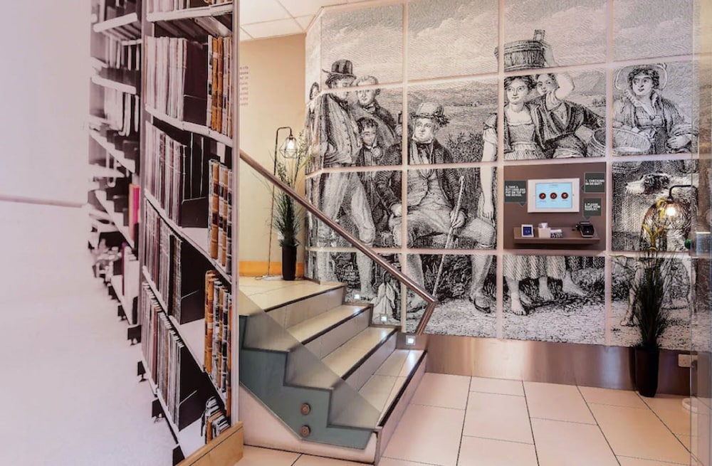 Stewart By Heeton Concept - Edinburgh Airport (EDI)