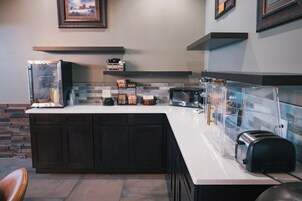 Café da manhã continental grátis todos os dias