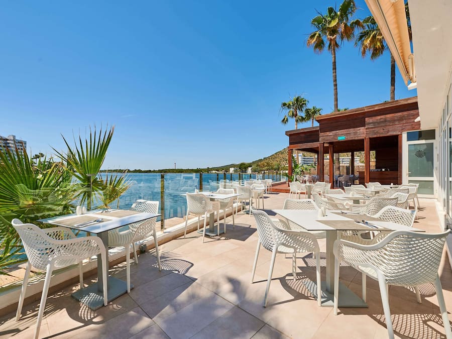 Pequenos-almoços, almoços e jantares servidos