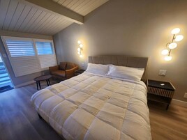 Cabana de Madeira Familiar, casa de banho privativa | Edredões de penas, camas de colchão viscoelástico, Wi-fi grátis