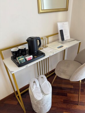 Quarto Duplo Superior | Minibar, cofre no quarto, secretária, quartos insonorizados