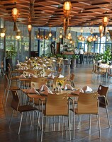 Pequenos-almoços, almoços, jantares servidos, cozinha internacional 