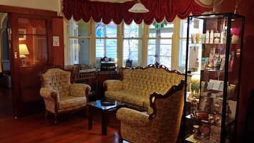 Lounge no hall