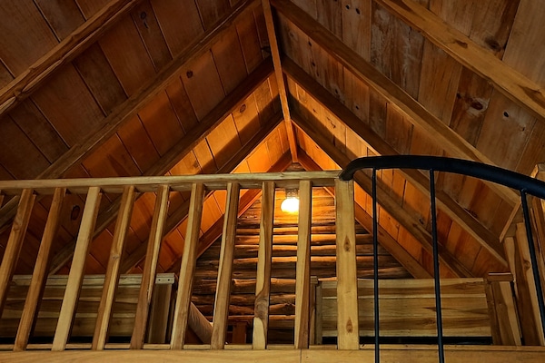 Cabana de Madeira Familiar | Roupa de alta qualidade, edredões de penas, minibar, cofre no quarto