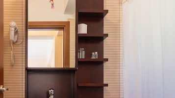 Apartamento (Split Level) | Sala de estar | TV de ecrã plano, leitor de DVD