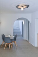 Café da manhã com buffet todos os dias (EUR 5 por pessoa) 