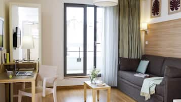Apartamento, 1 quarto | 1 quarto, cofre no quarto, secretária, quartos insonorizados