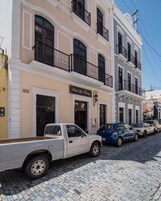 Fachada da propriedade