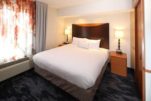 Camas de colchão pillowtop, secretária 