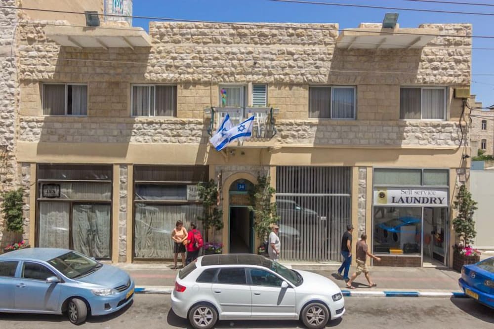 Port Inn - Hostel - Israël