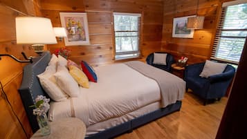 Suíte conforto, 1 quarto, para não fumantes, geladeira | 1 quarto, roupas de cama premium, edredons de pluma