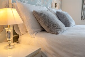 Quarto Duplo (Standard Suite) | Com mobília individualizada, ferro/tábua de engomar 