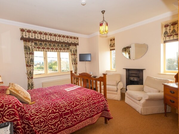 Ardwyn House - Carmarthenshire