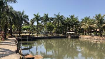 Lago