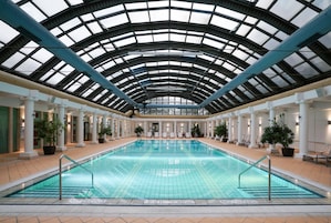 Piscina interior 