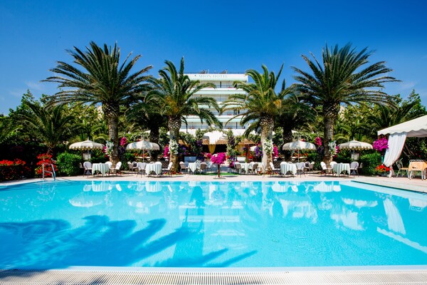 Lh Mion Hotel - Silvi