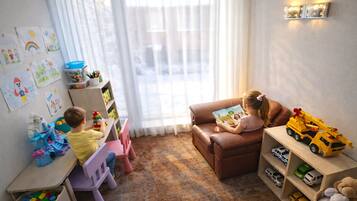 Suite | Secretária, secretária adequada para computadores portáteis