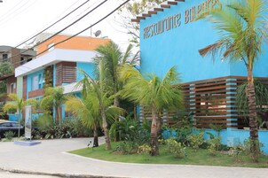 Fachada da propriedade