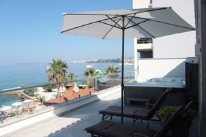 Apartamento Superior, terraço, vista para o mar | Terraço/pátio interior
