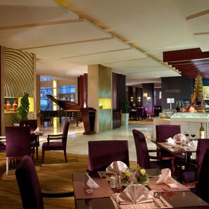 Pequeno-almoço (68 CNY por pessoa)