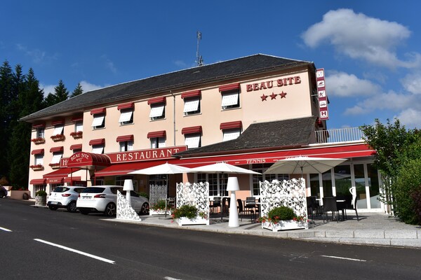 Hôtel Beau Site - Cantal