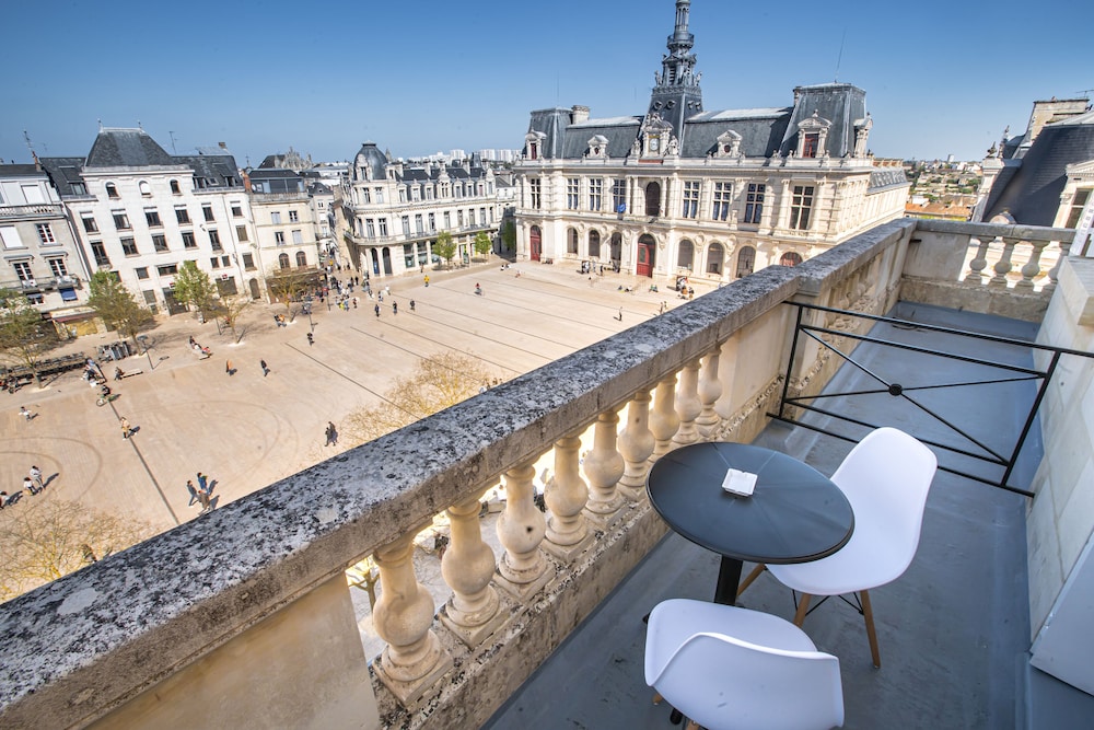 Hotel Central - Poitiers