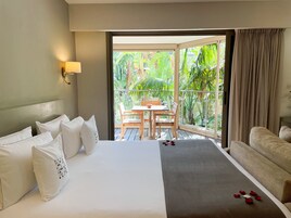 Quarto triplo, terraço (Prestige) | Roupas de cama premium, camas Select Comfort, frigobar