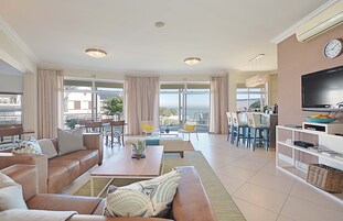 TV de plasma 48 polegadas com canais via satélite, TV